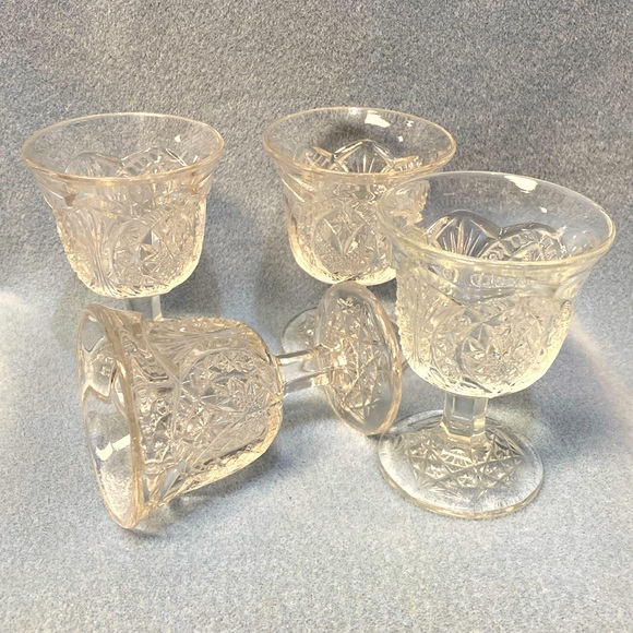 Jefferson Glass Co | Dining | Jefferson Beaded Short Stemmed Glasses ...